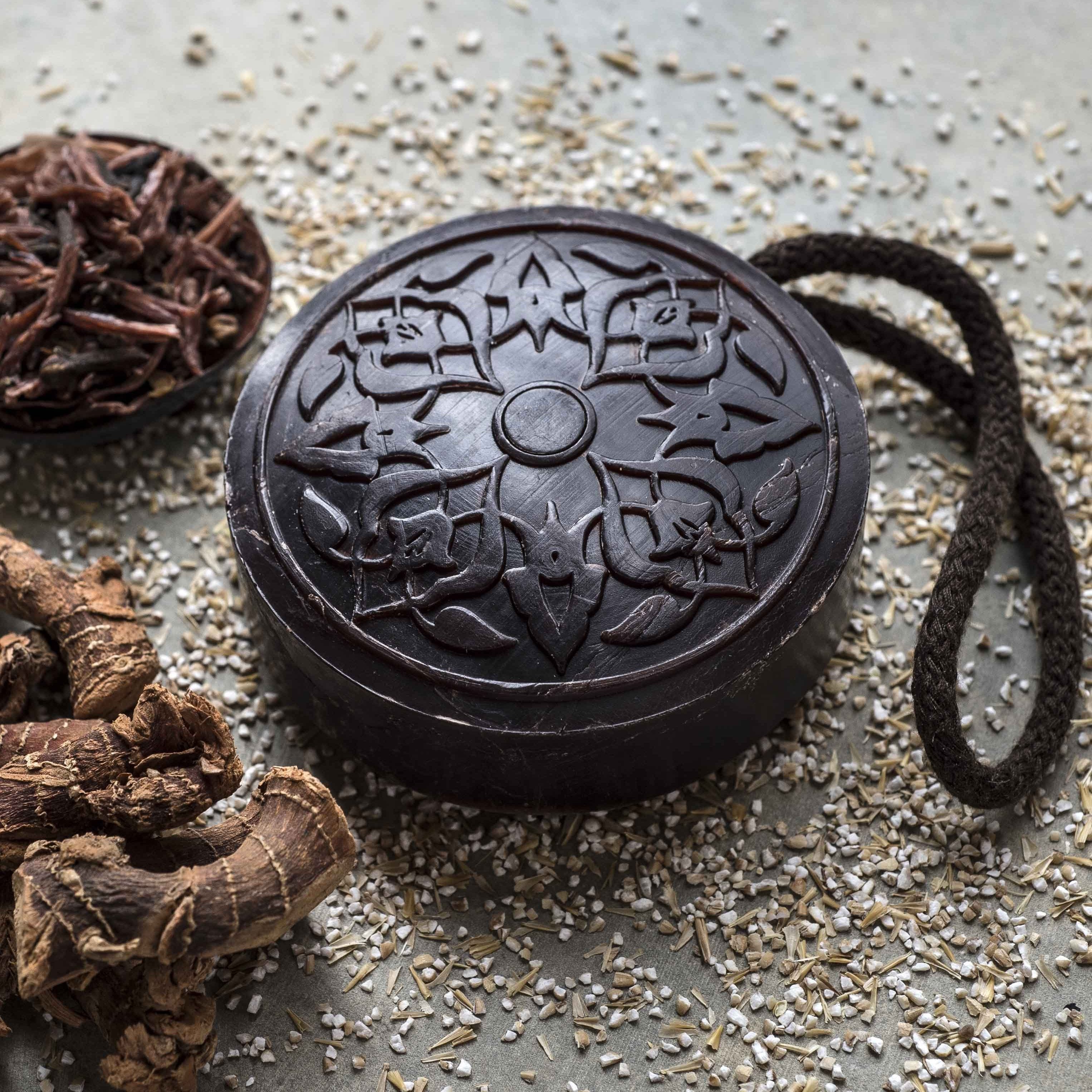 Amber Hammam Soap on a Rope | Handmade natural soap | Senteurs d'Orient ...